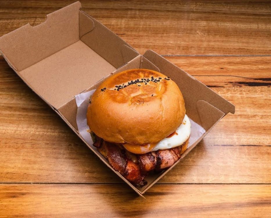 Bacon n Egg Roll & Coffee | TYPICA Café Manuka - ONA Manuka